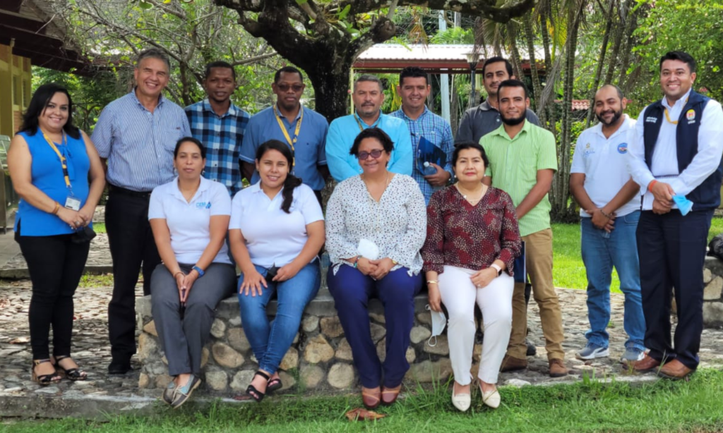 New Management Plan Will Protect Coral Reefs in Tela Bay, Honduras ...