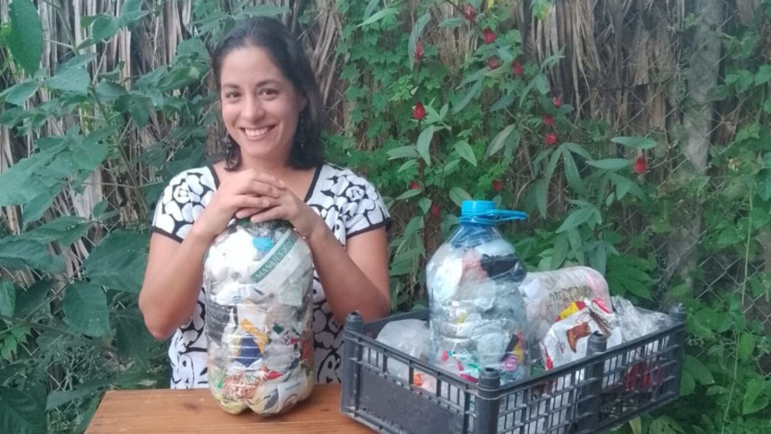 El efecto dominó: cómo los arrecifes de coral nos conectan a todos ...